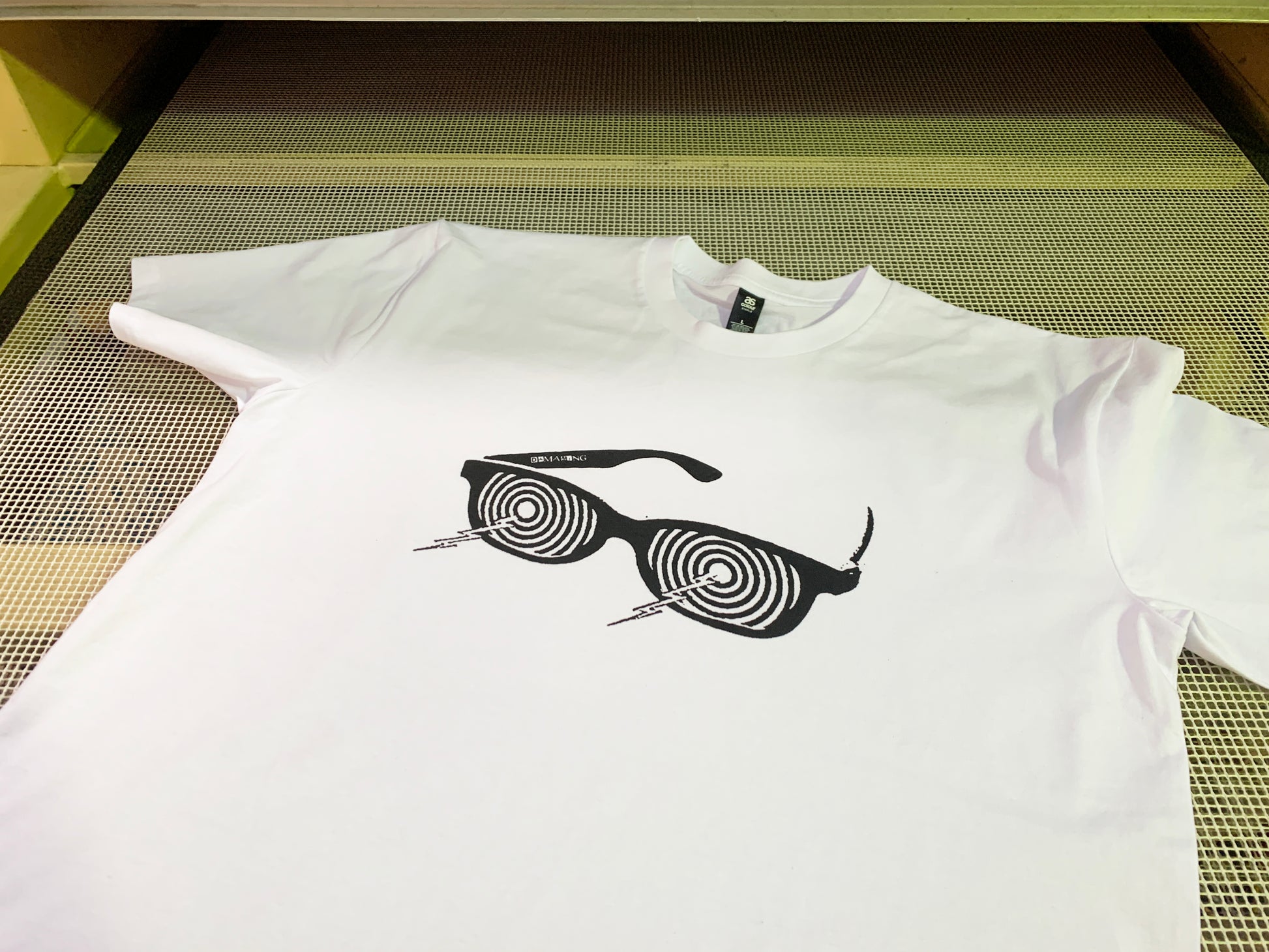 DAMAGING: X-RAY SPECS 'LIMITED EDITION" – The Loftus Experiment